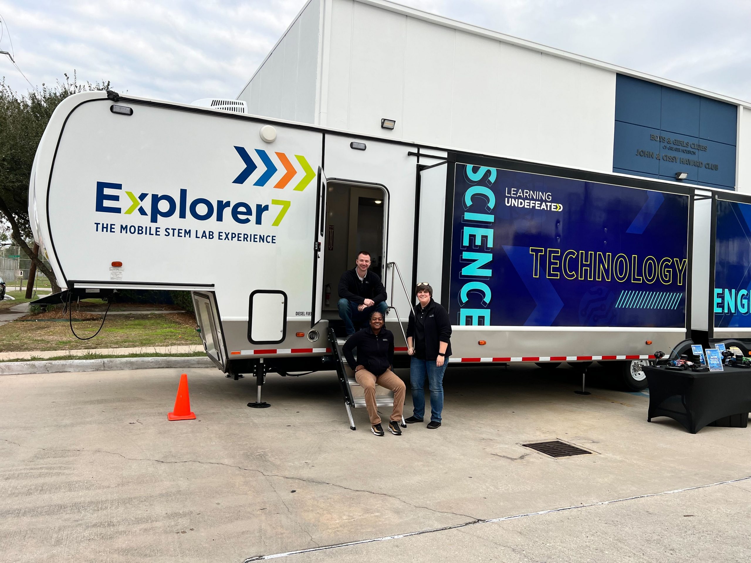 Learning Undefeated Launches New Mobile Lab in Houston - Learning ...