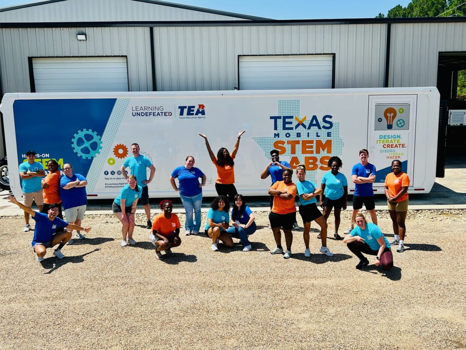 Texas Mobile STEM Labs - Learning Undefeated